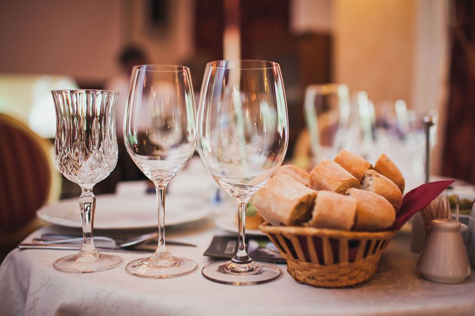 Schlank im Restaurant: Essen gehen, schlank bleiben - so klappt das ...