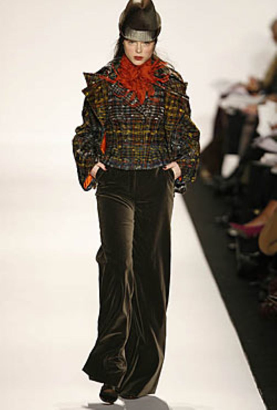 Mode: Fotostrecke: Wintermode 08/09: Tweed | BRIGITTE.de