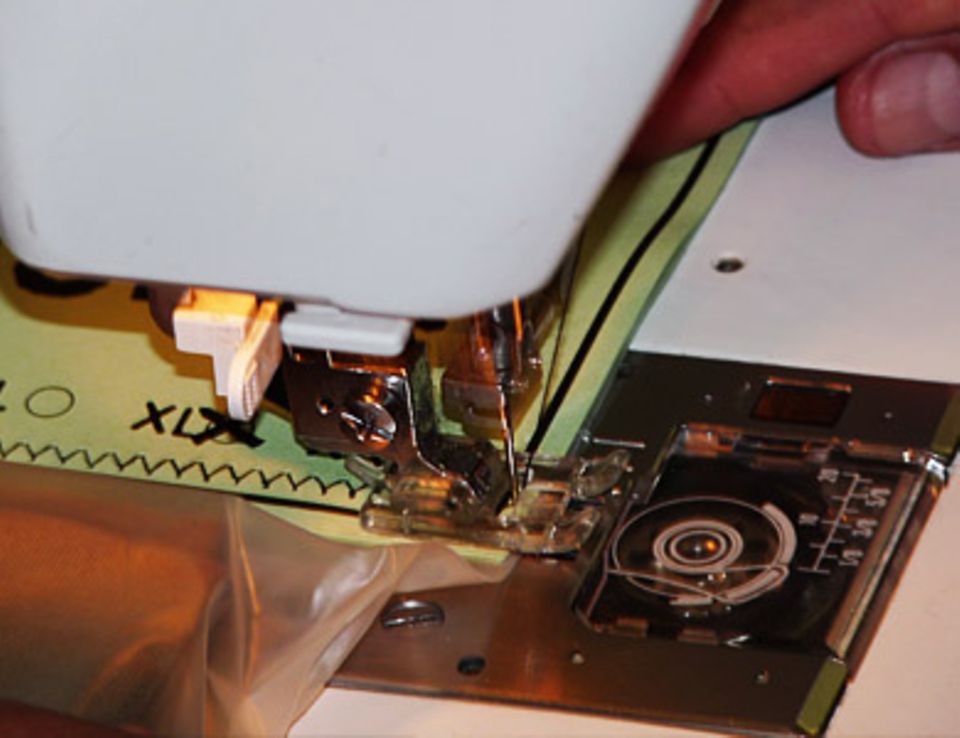 Fotostrecke: SANTA FU - Mode aus dem Knast | BRIGITTE.de