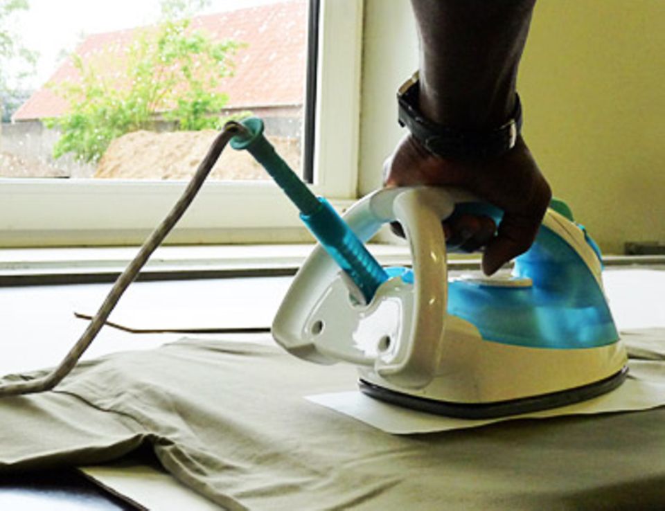 Fotostrecke: SANTA FU - Mode aus dem Knast | BRIGITTE.de