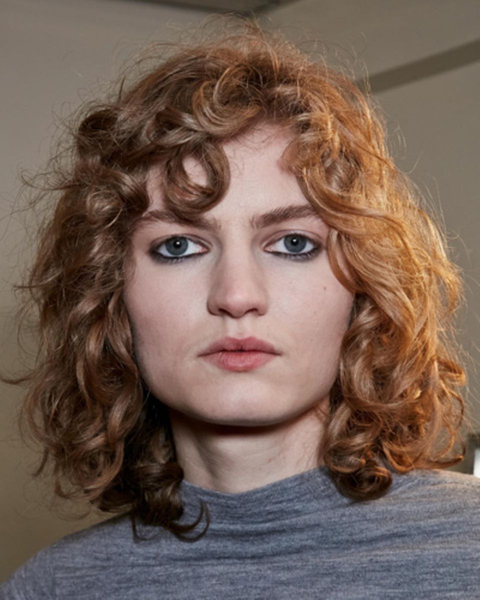 Frisuren für Locken - die schönsten Looks | BRIGITTE.de