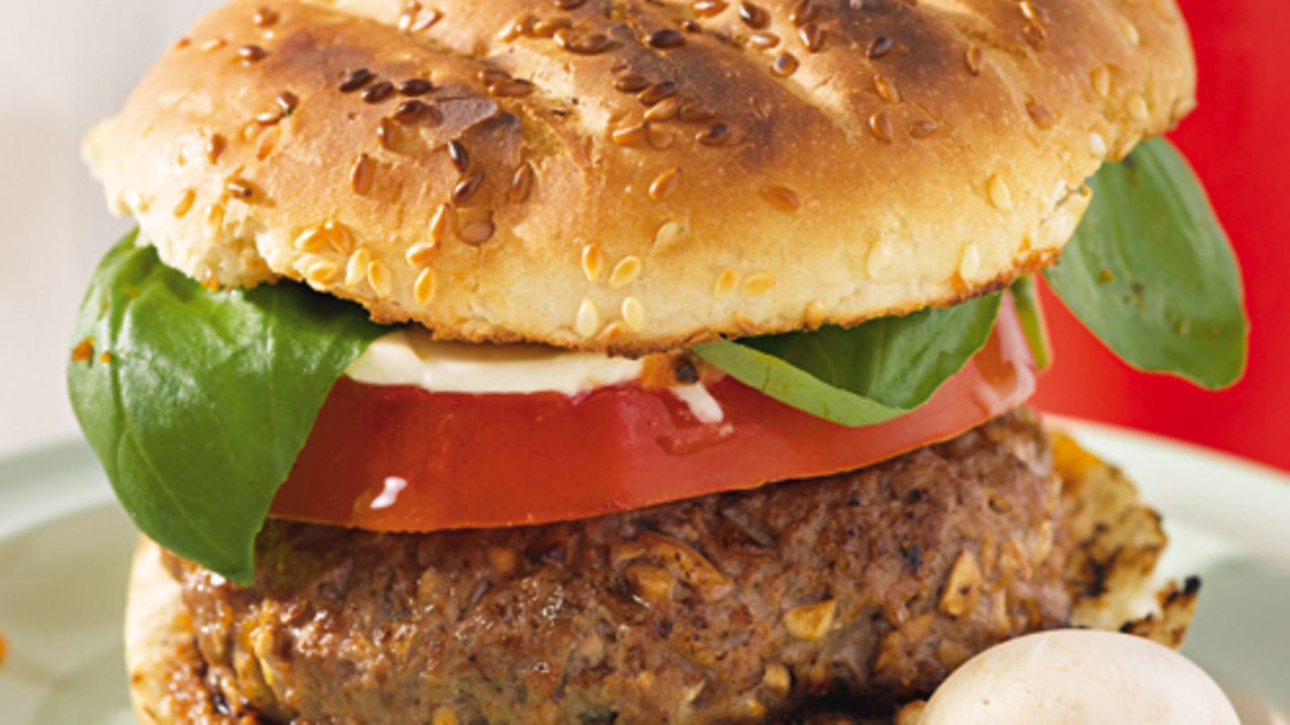 Burger mit Champignons | BRIGITTE.de