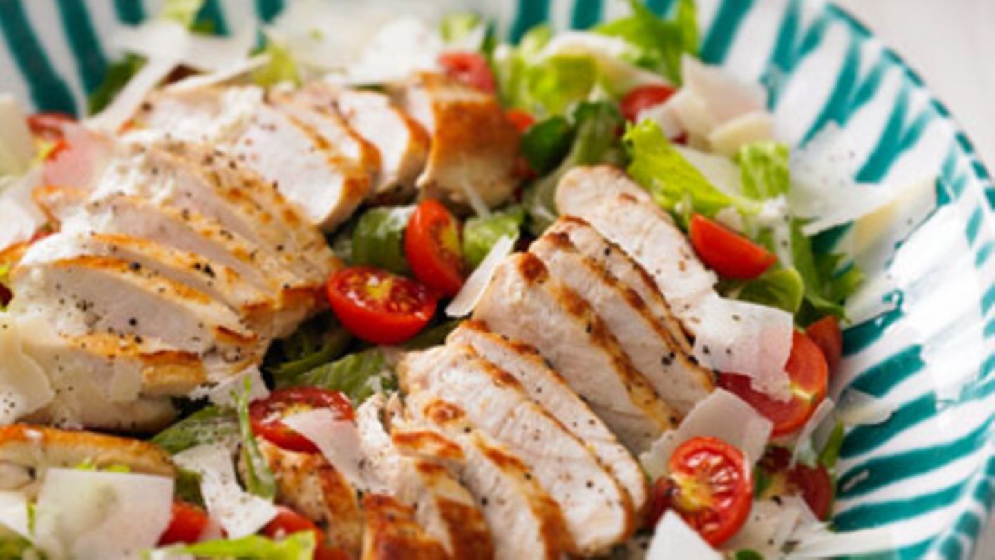 Caesar's Salad mit Hühnchen | BRIGITTE.de
