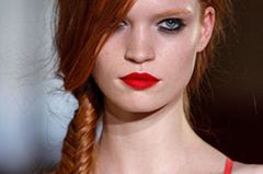 Rote Haare: Pflege, Frisuren und Styling für Rothaarige | BRIGITTE.de