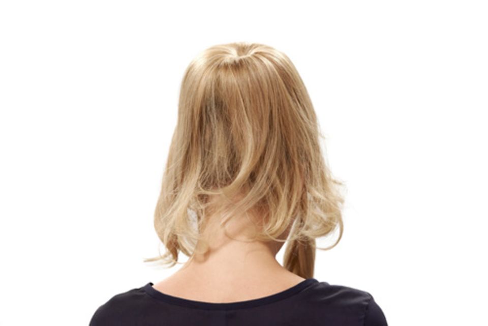 Frisuren zum Nachmachen: Mit einem Haarband zur Abendfrisur? So geht's ...