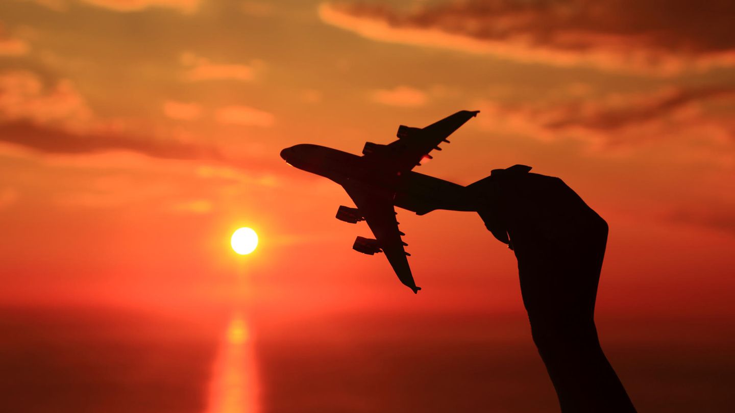Günstige Flugtickets: Sonntags sind sie am billigsten! | BRIGITTE.de