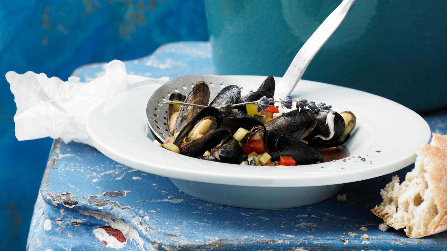 Muscheln provençal | BRIGITTE.de