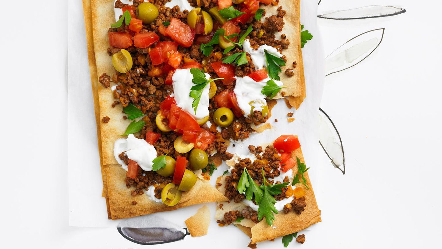 Filo-Pizza mit Hack | BRIGITTE.de