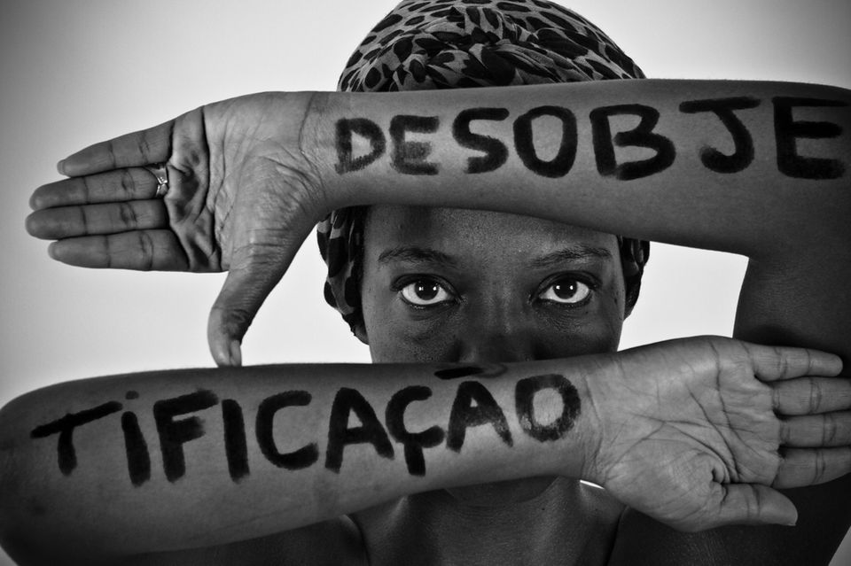 Maria Ribeiro: So schön sind Frauen ohne Photoshop | BRIGITTE.de