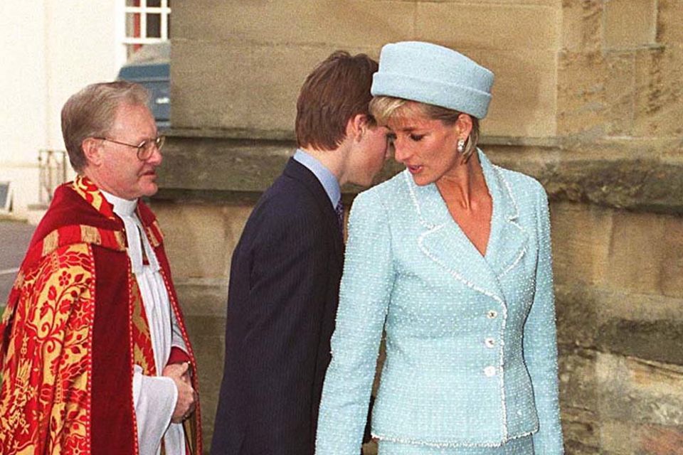 Fashion-Fauxpas: Peinliche Höschenblitzer & Co. der Stars | BRIGITTE.de