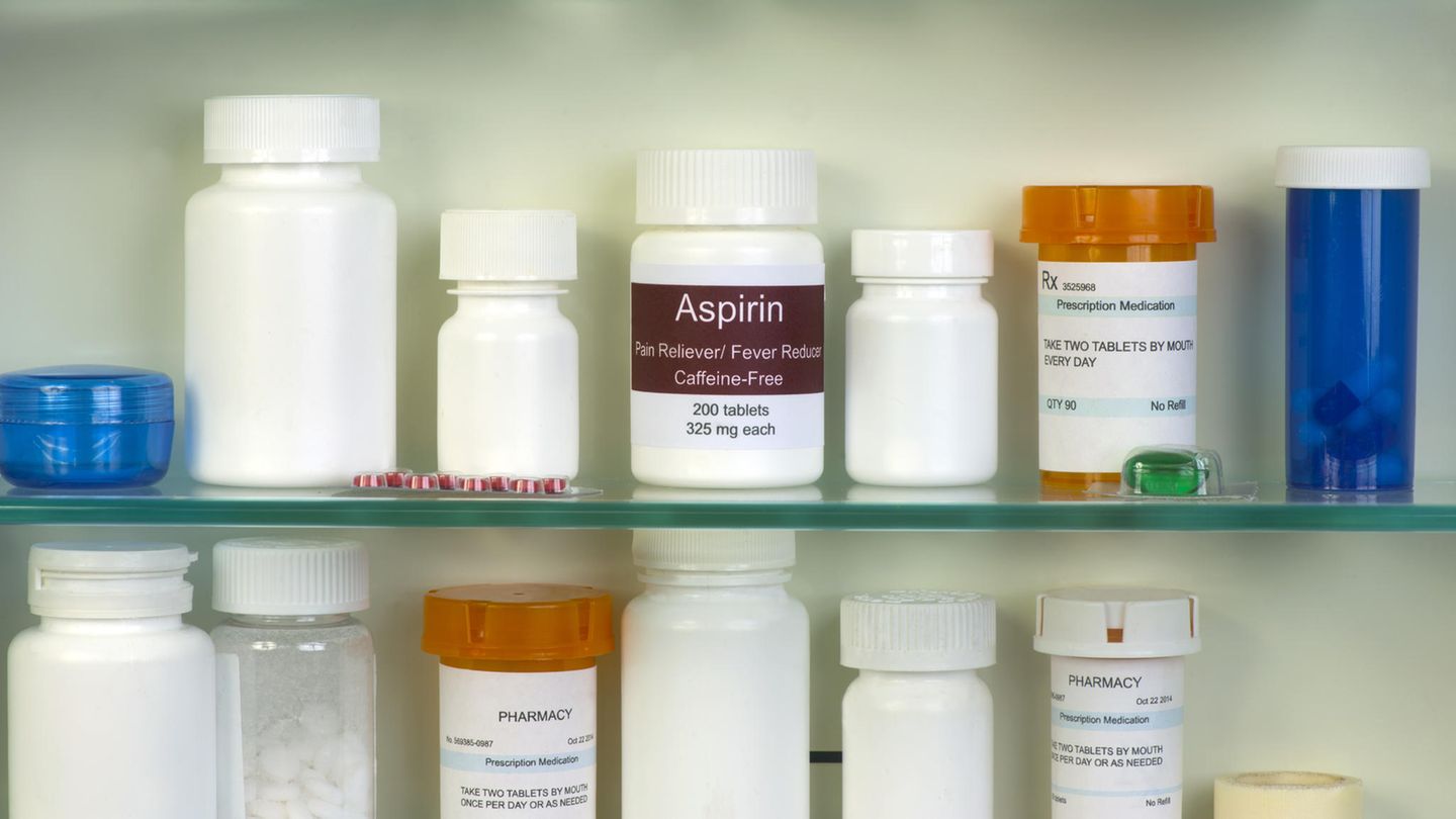 Corona-News: Welche Medikamente sollte ich im Haus haben | BRIGITTE.de