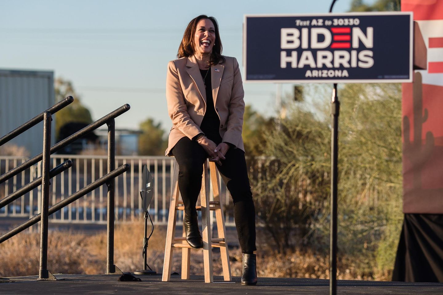 Kamala Harris: Ihre zeitlosen Power-Looks | BRIGITTE.de Kamala Harris: Ihre zeitlosen Power-Looks | BRIGITTE.de