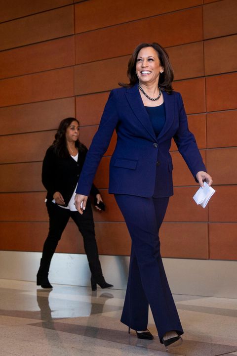 Kamala Harris setzt im Wahlkampf auf Erfolgs-Style von Michelle Obama ...
