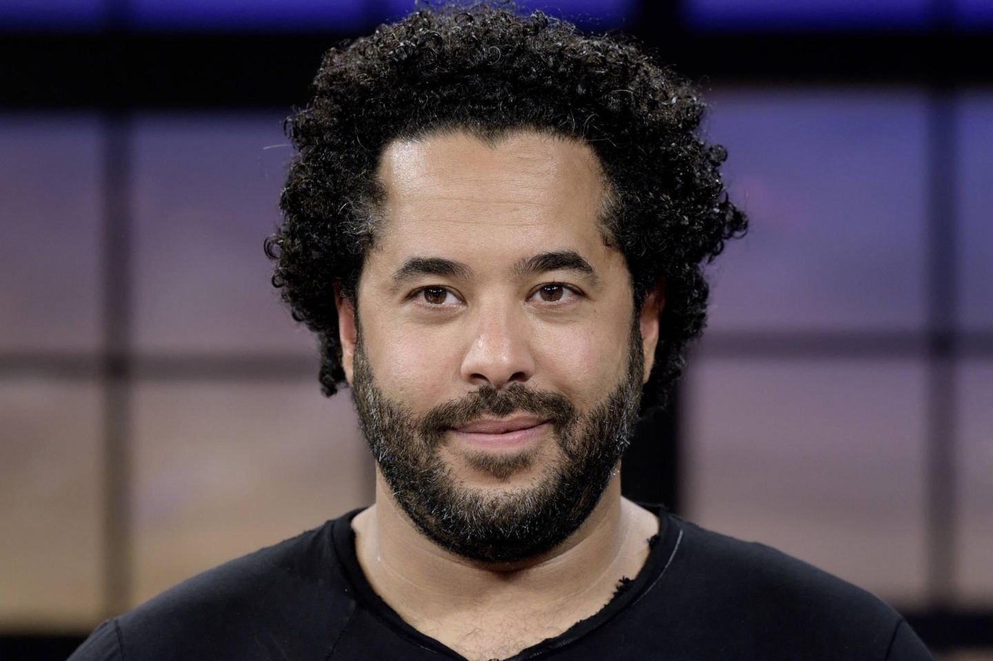 Adel Tawil Logo