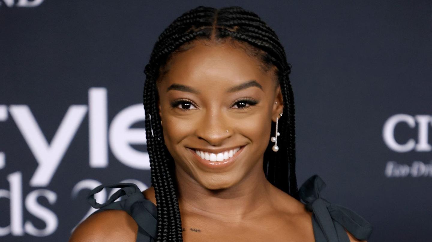 Simone Biles: Steckbrief, News und Infos | BRIGITTE.de