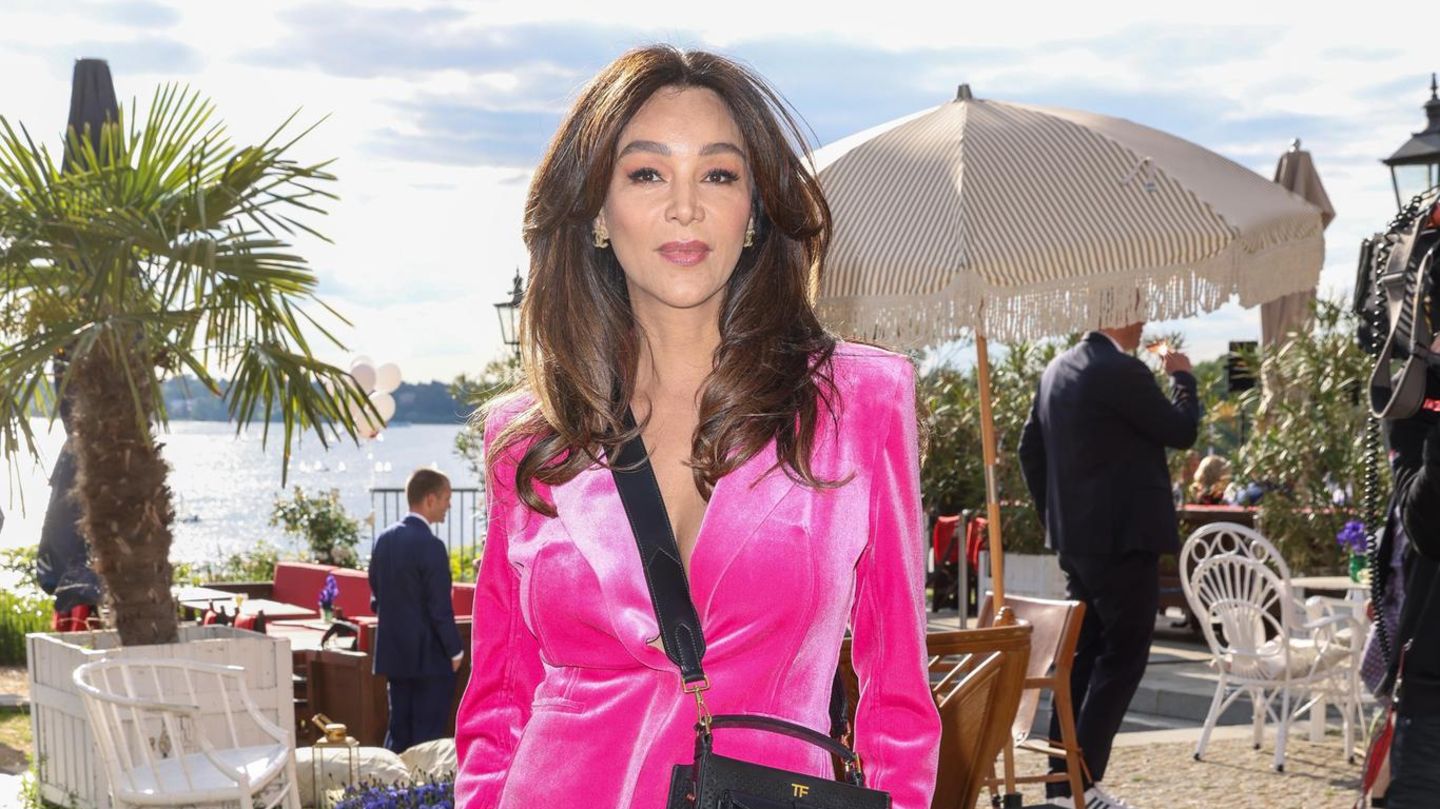 Verona Pooth: Pool-Foto begeistert die Fans | BRIGITTE.de