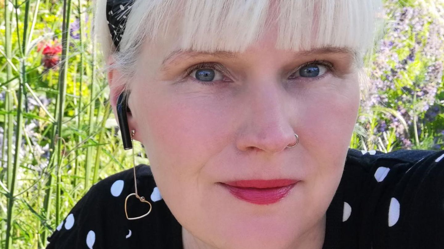 Jenny Mutter's Instagram, Twitter & Facebook on IDCrawl