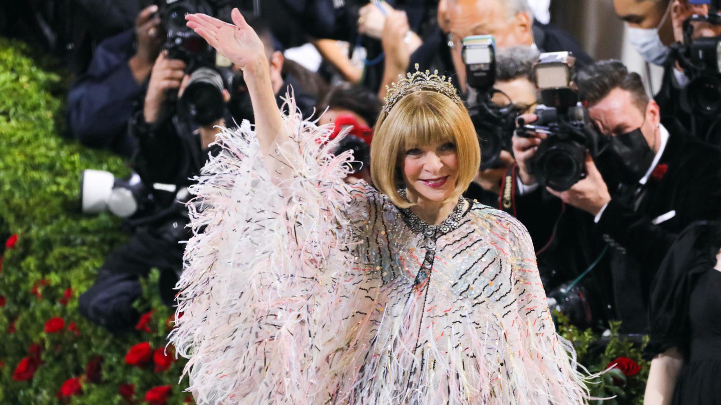 Met Gala 2023: Das neue Motto ehrt Karl Lagerfeld | BRIGITTE.de