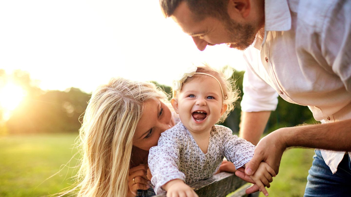 Psychologie: Wie Eltern die zukünftige Beziehung ihrer Kinder ...