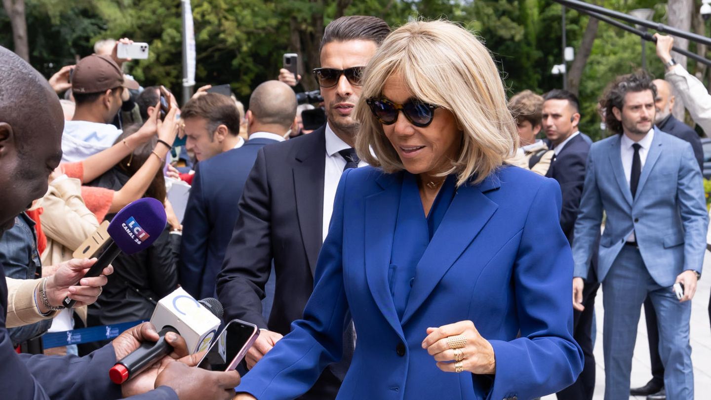 Brigitte Macron: Die schönsten Looks der Première Dame | BRIGITTE.de