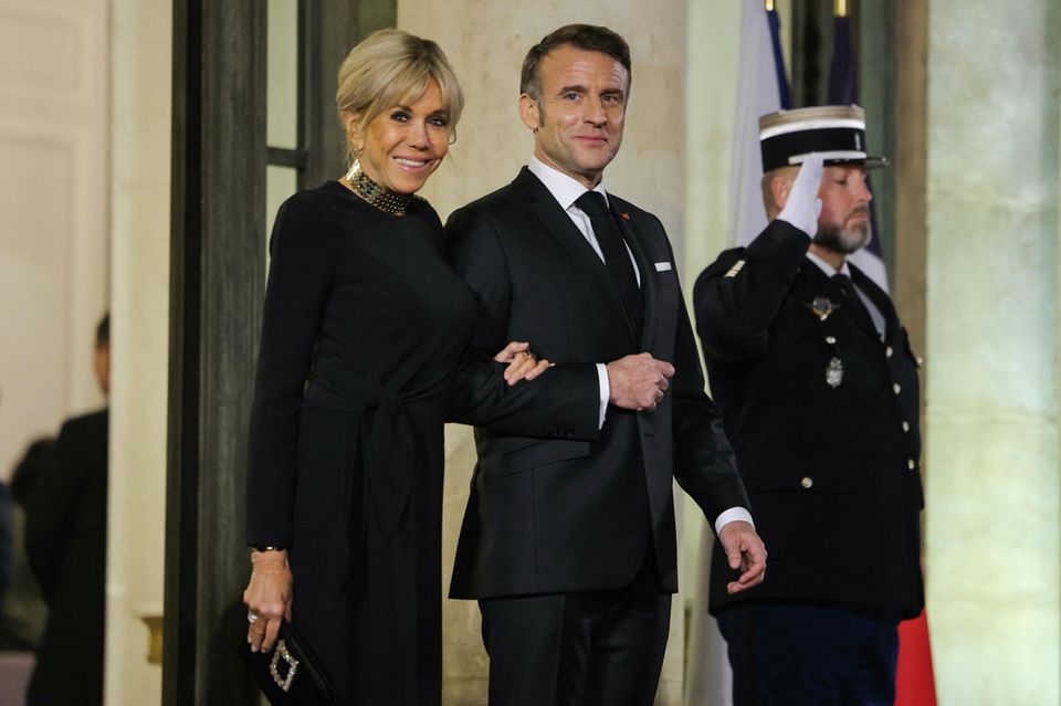 Fashion-Fauxpas: Peinliche Höschenblitzer & Co. der Stars | BRIGITTE.de