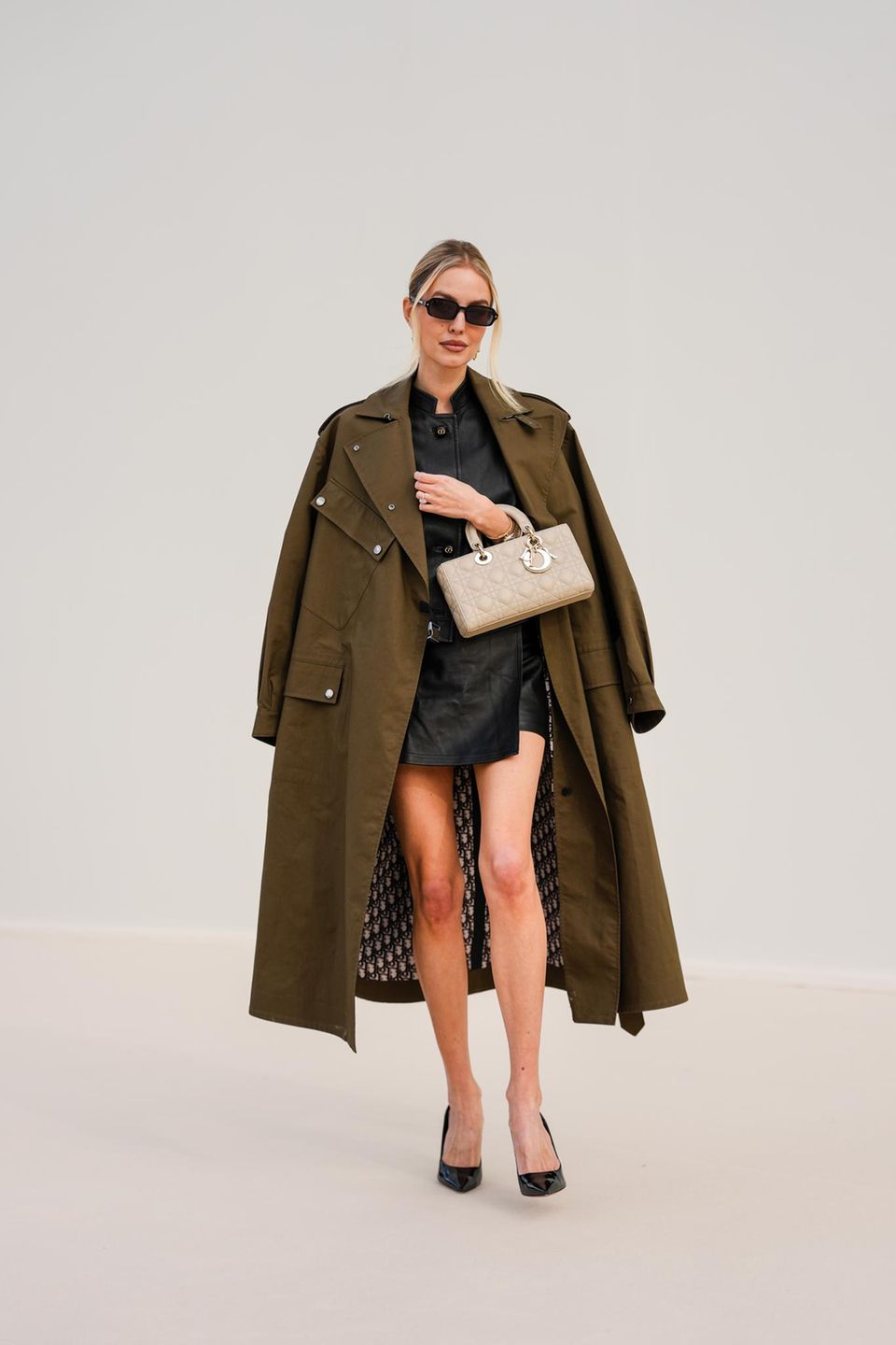 Kate Moss, Carla Bruni + Co.: Diese Stars begeisterten bei der Fashion ...