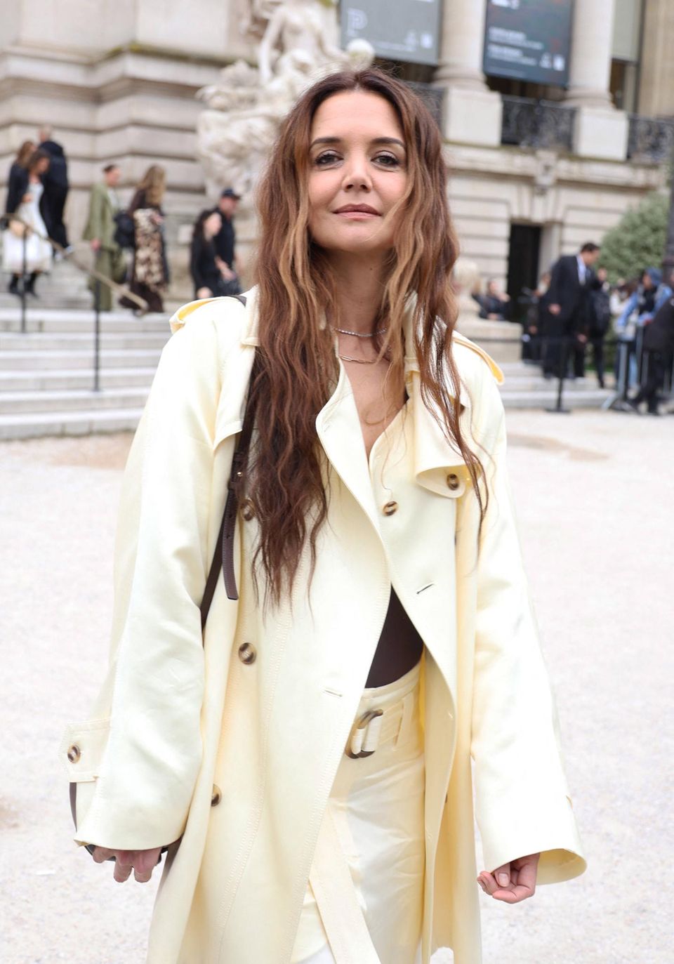 Kate Moss, Carla Bruni + Co.: Diese Stars begeisterten bei der Fashion ...