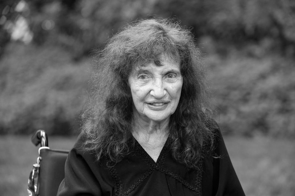 Verstorbene Promis 2025: Rosa von Praunheim ist tot | BRIGITTE.de