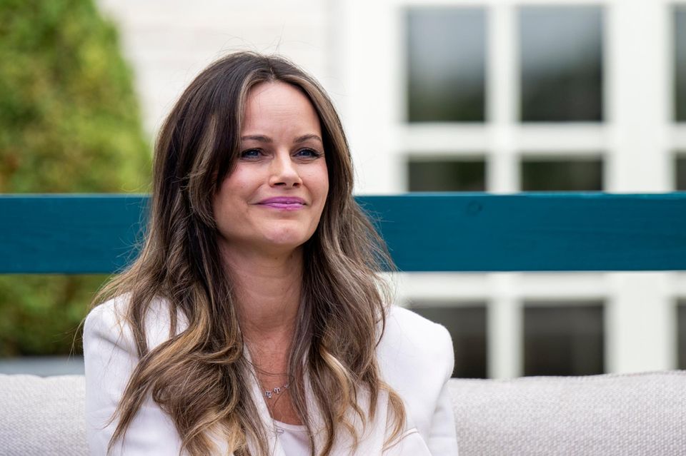 Selena Gomez: Warum wir ein Foto ihrer Bob-Frisur mit zum Friseur ...