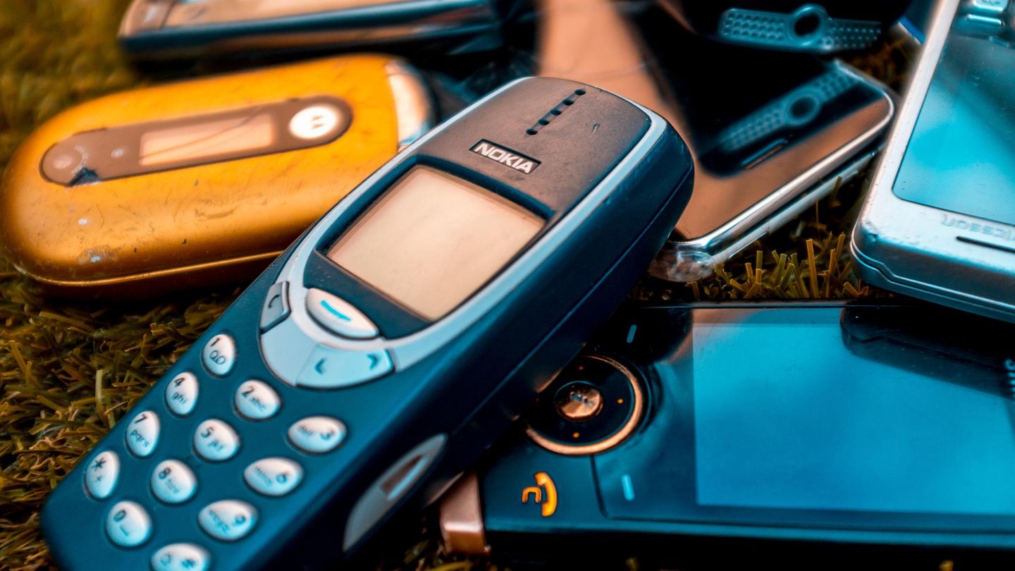 Nostalgie: Wer diese 3 Handyfunktionen noch kennt, hat einen Charakter ...