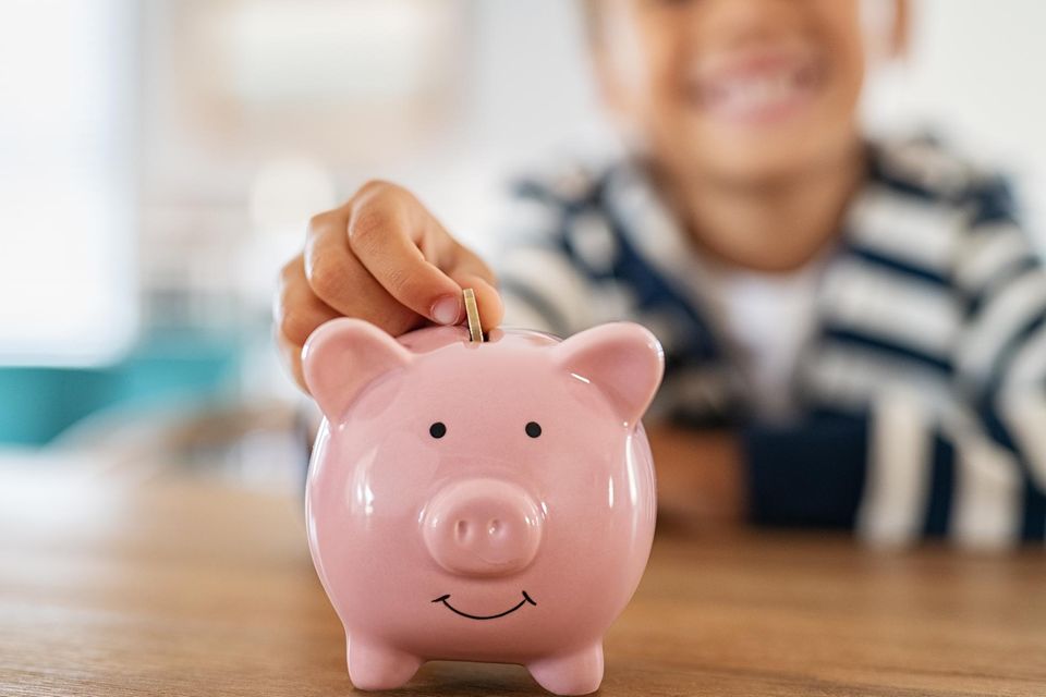 Finanzfrüherziehung: Wie lehren wir Kindern den Umgang mit Geld ...