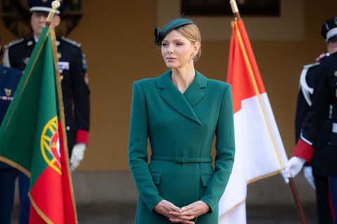 Helen Mirren: Die richtige Farbwahl lässt sie auf dem Red Carpet ...