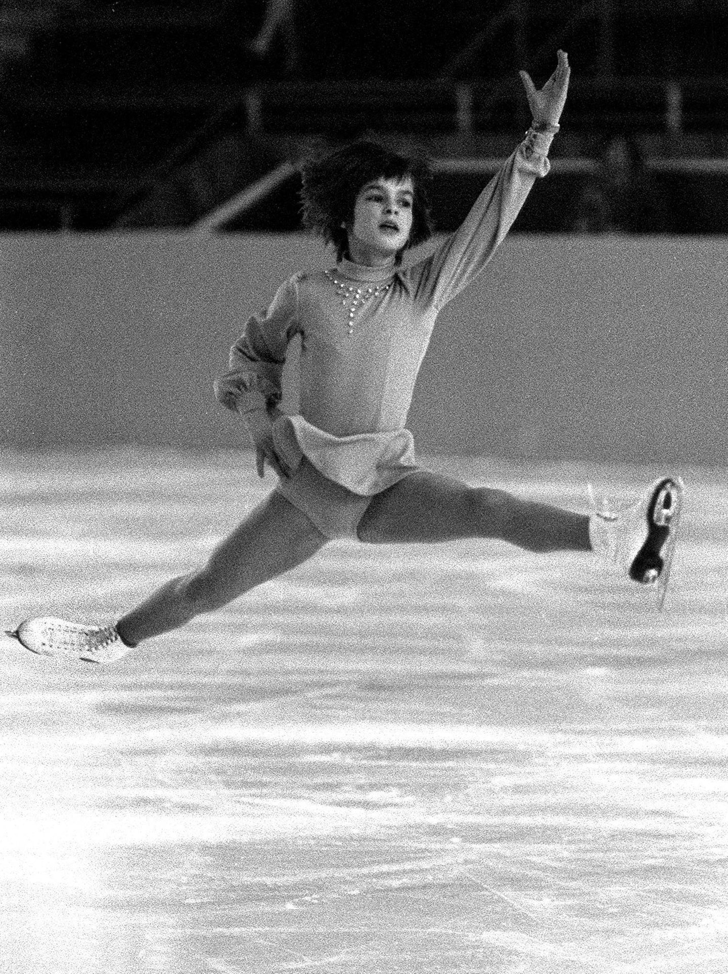 Katarina Witt: Das Leben des Eiskunstlauf-Stars in Bildern | BRIGITTE.de