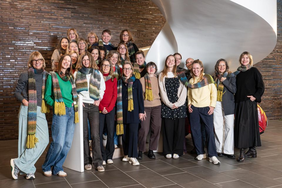 Geldscheine falten zur Blume – einfache Video-Anleitung | BRIGITTE.de