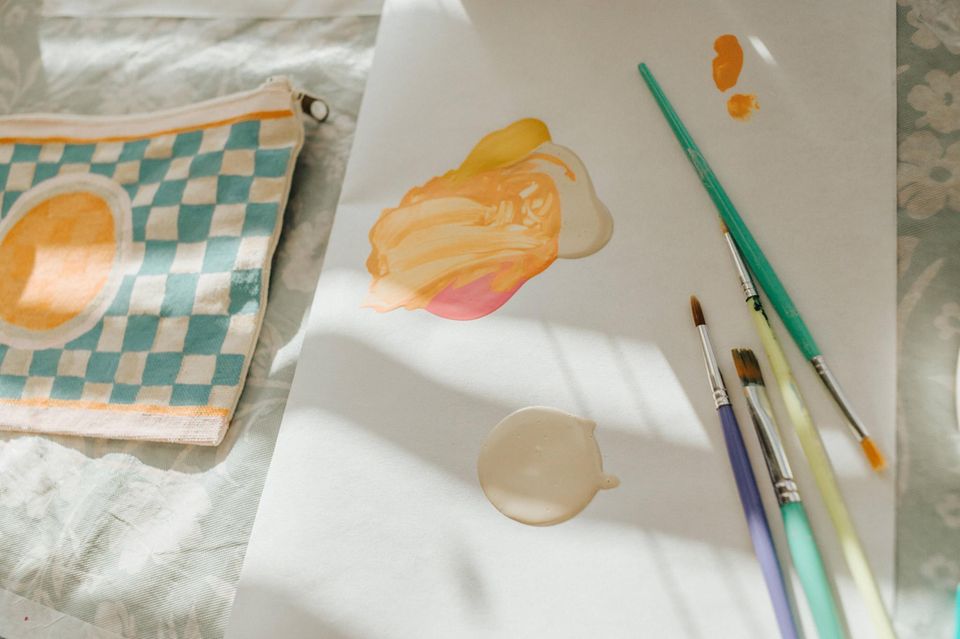 Missgunst: Wie du richtig damit umgehst | BRIGITTE.de