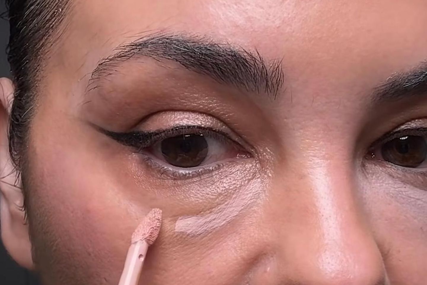 Concealer-Trick Ü40 für Tränensäcke und Tränenrille: Welcher Augenringe ...