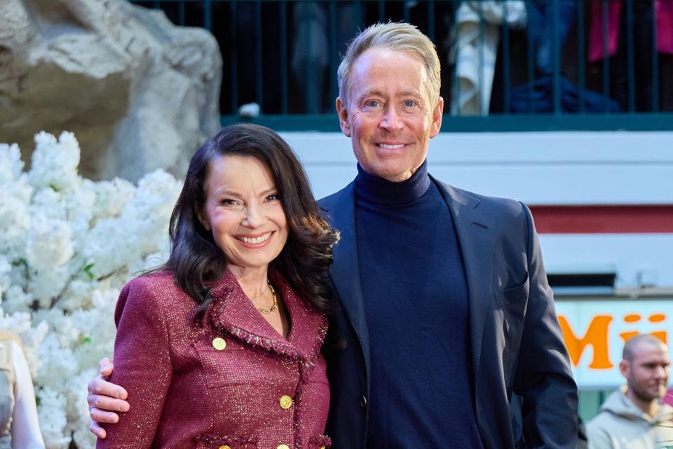 Michelle Yeoh, Iris Berben & Co.: Geballte Starpower und umwerfende ...